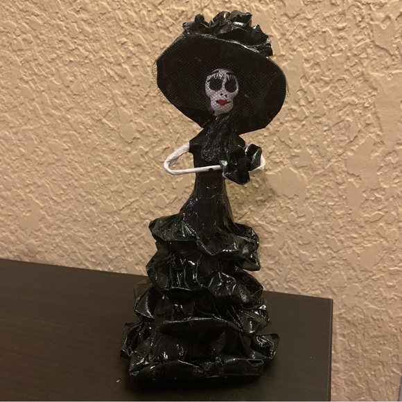 Disney | Accents | Disney World Mexico Pavillion Day Of The Dead Paper ...